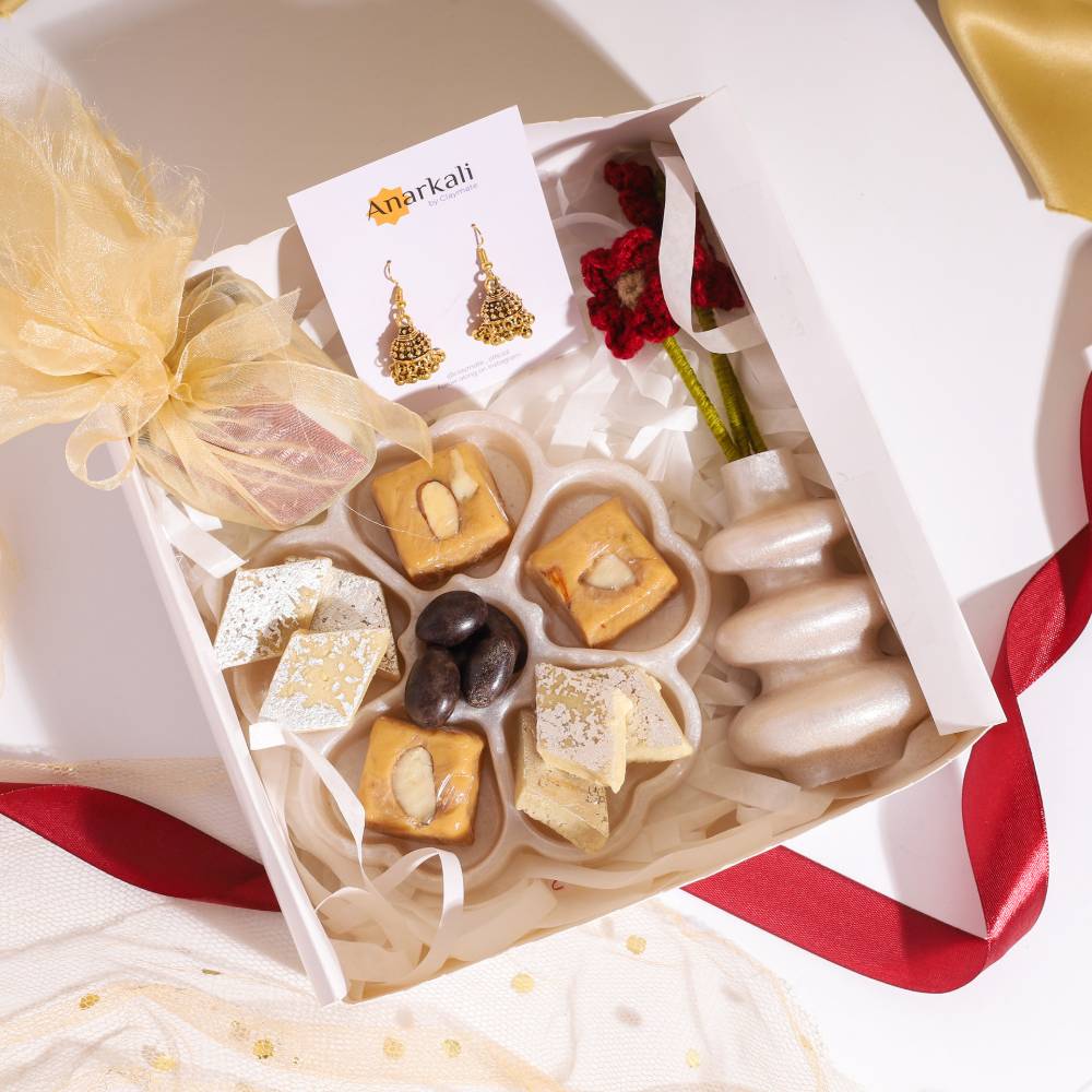 Mini Gold Balance Gift Box – TCS SentimentsExpress